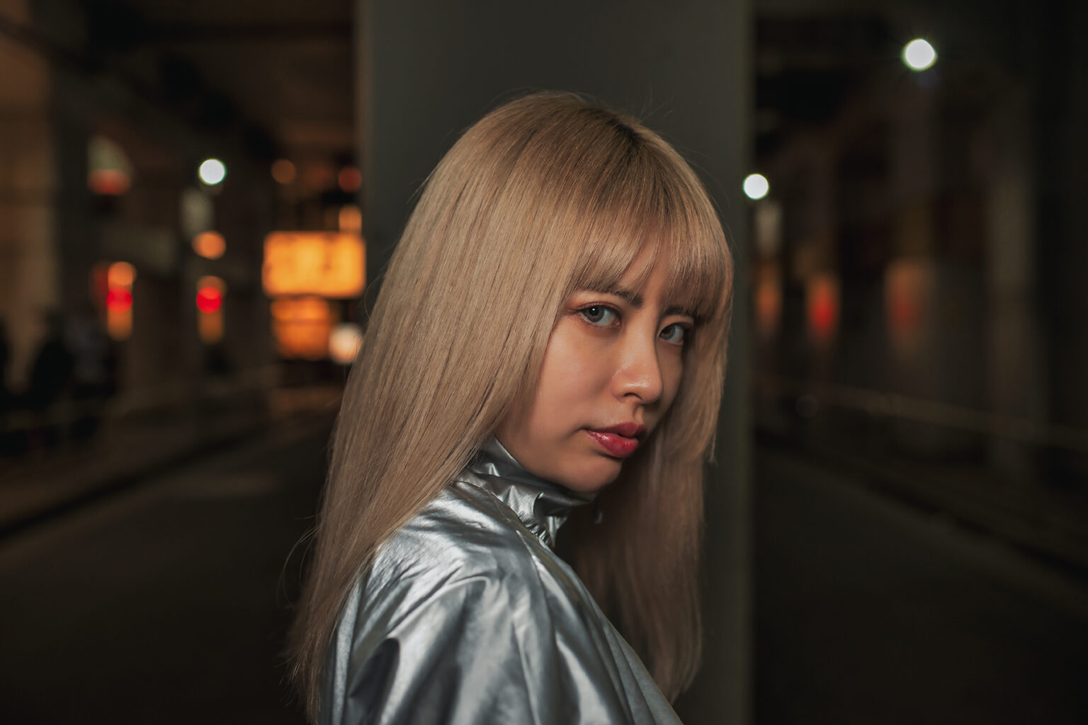 230 NAON – tracktop girl（トラックトップガール）